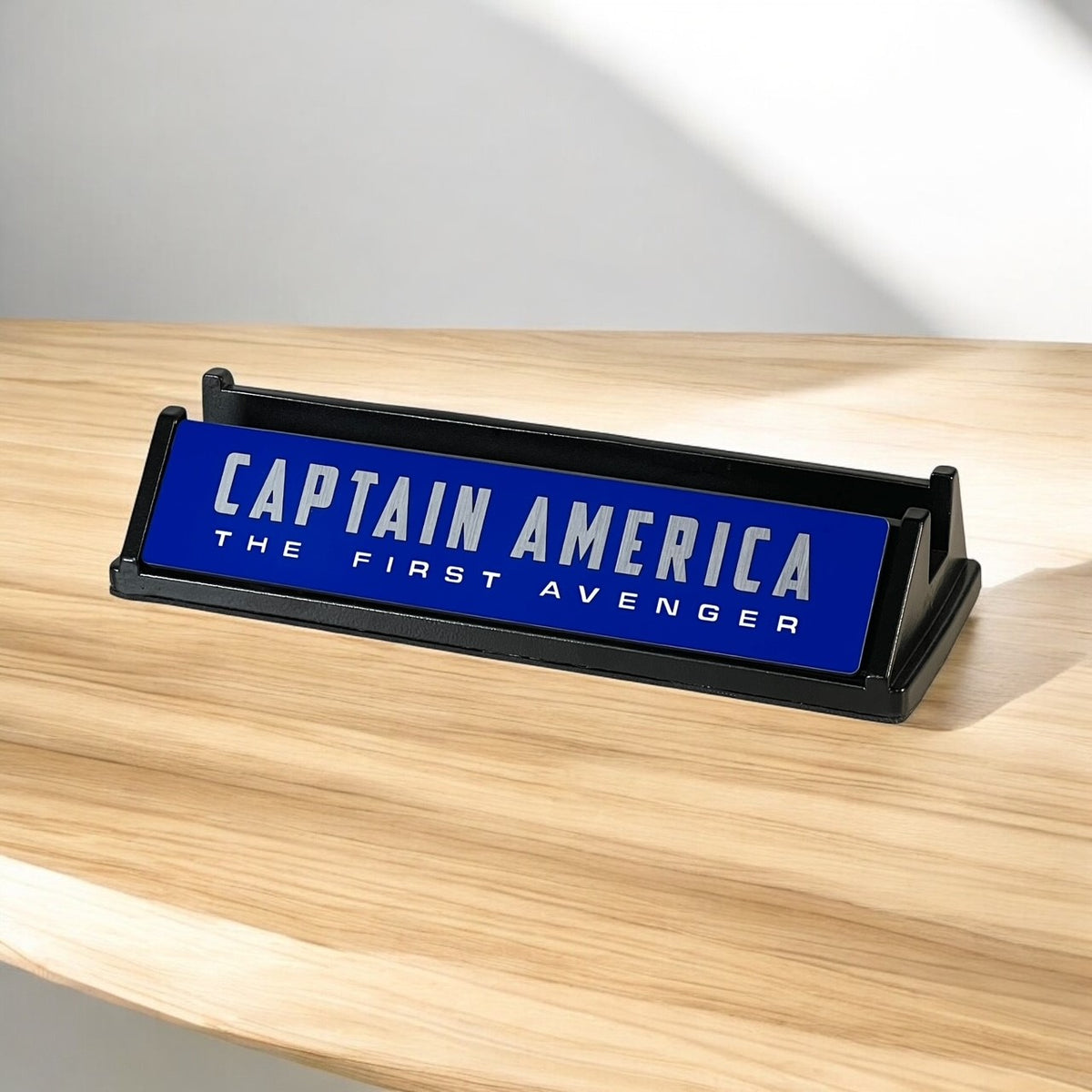 Captain America Comic Stand (First Avenger) – Red Wolf Collectibles