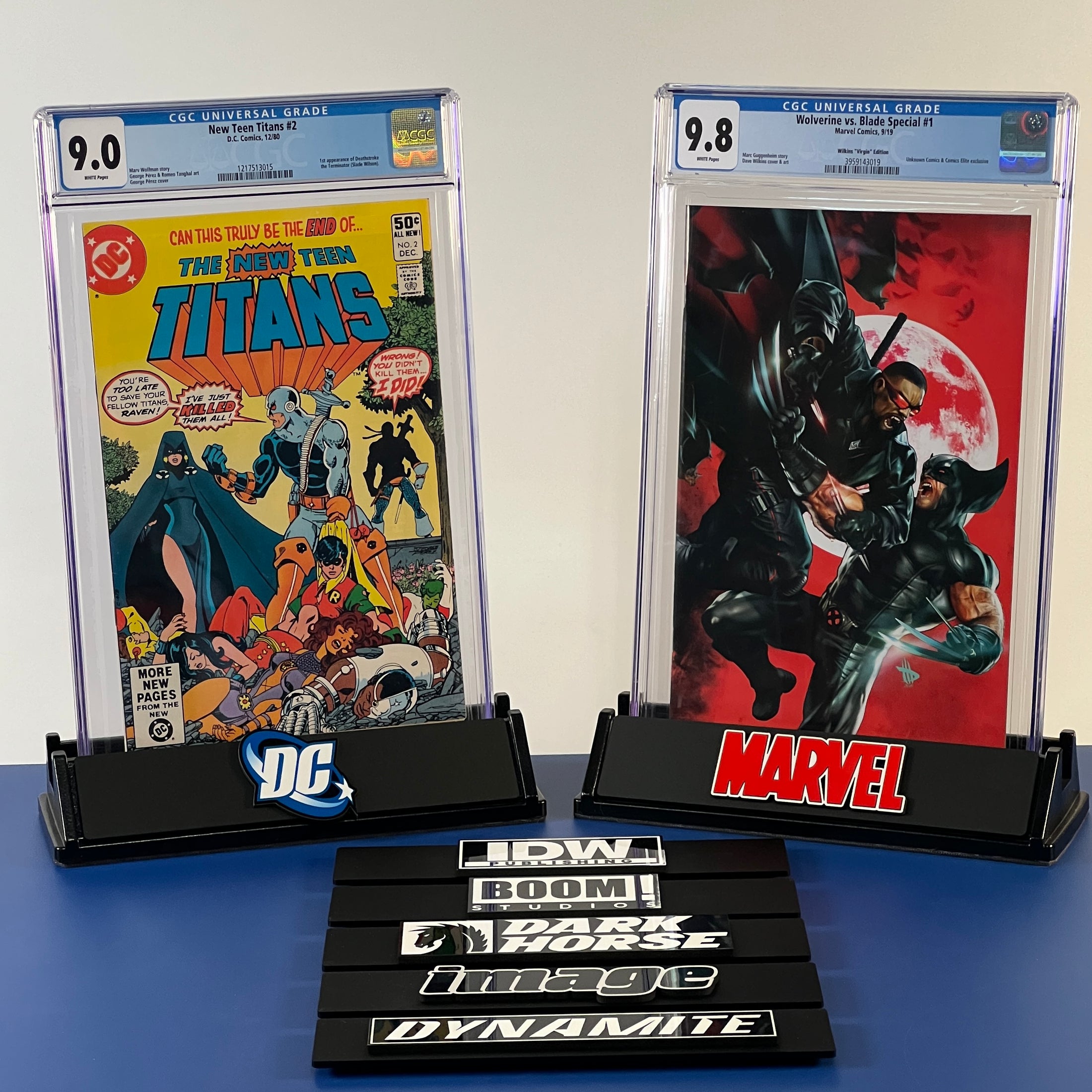 Comic and Statue Display Stands – Red Wolf Collectibles