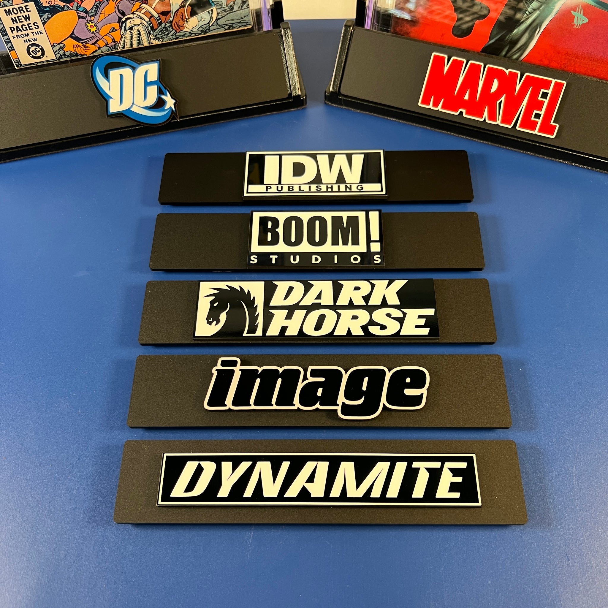 Comic and Statue Display Stands – Red Wolf Collectibles