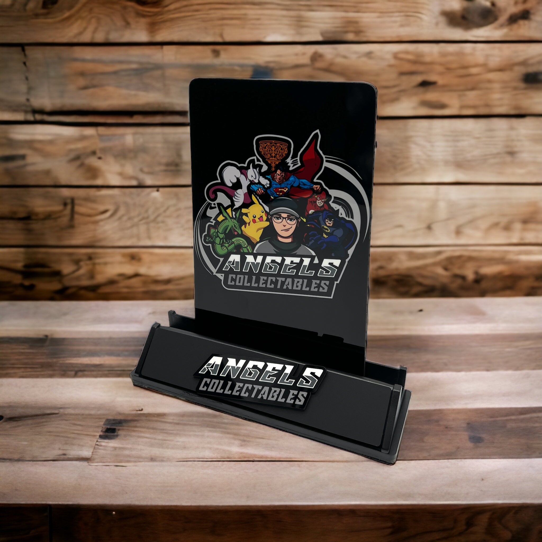 **Build Your Own Company** Comic Stand – Red Wolf Collectibles