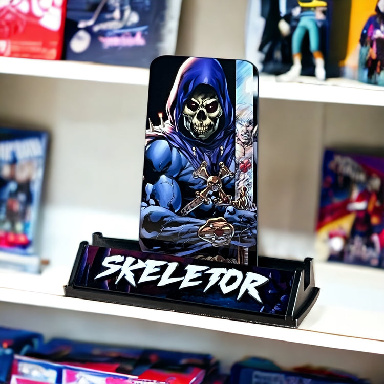 Comic and Statue Display Stands – Red Wolf Collectibles