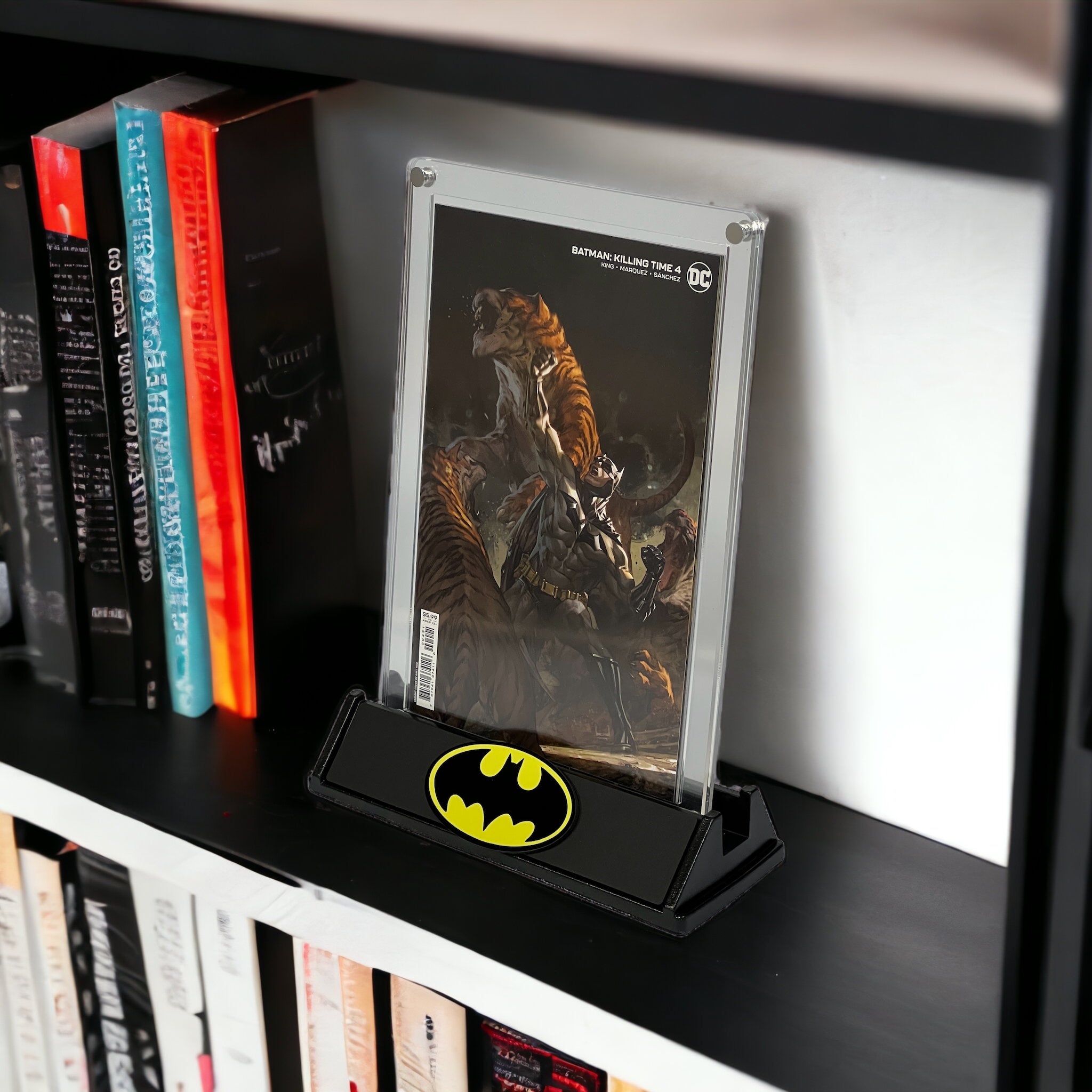 Batman Comic Stand (Bat with yellow Background) – Red Wolf Collectibles