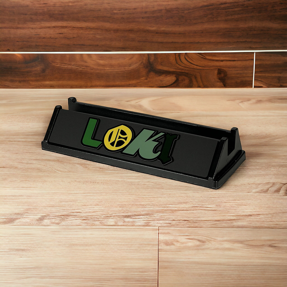 Loki Comic Stand (TV show) – Red Wolf Collectibles