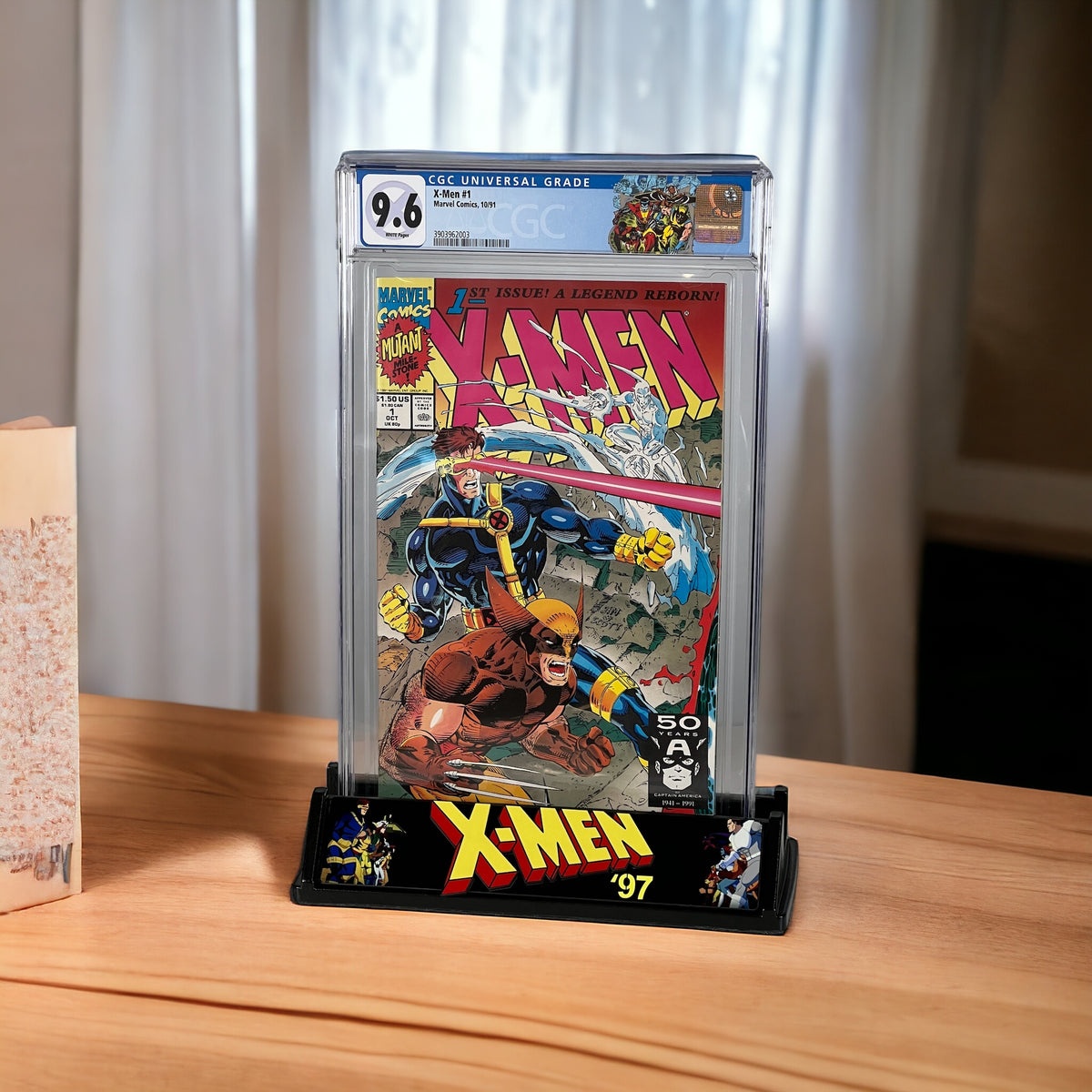 X-Men 97 Comic Stand (Red) – Red Wolf Collectibles